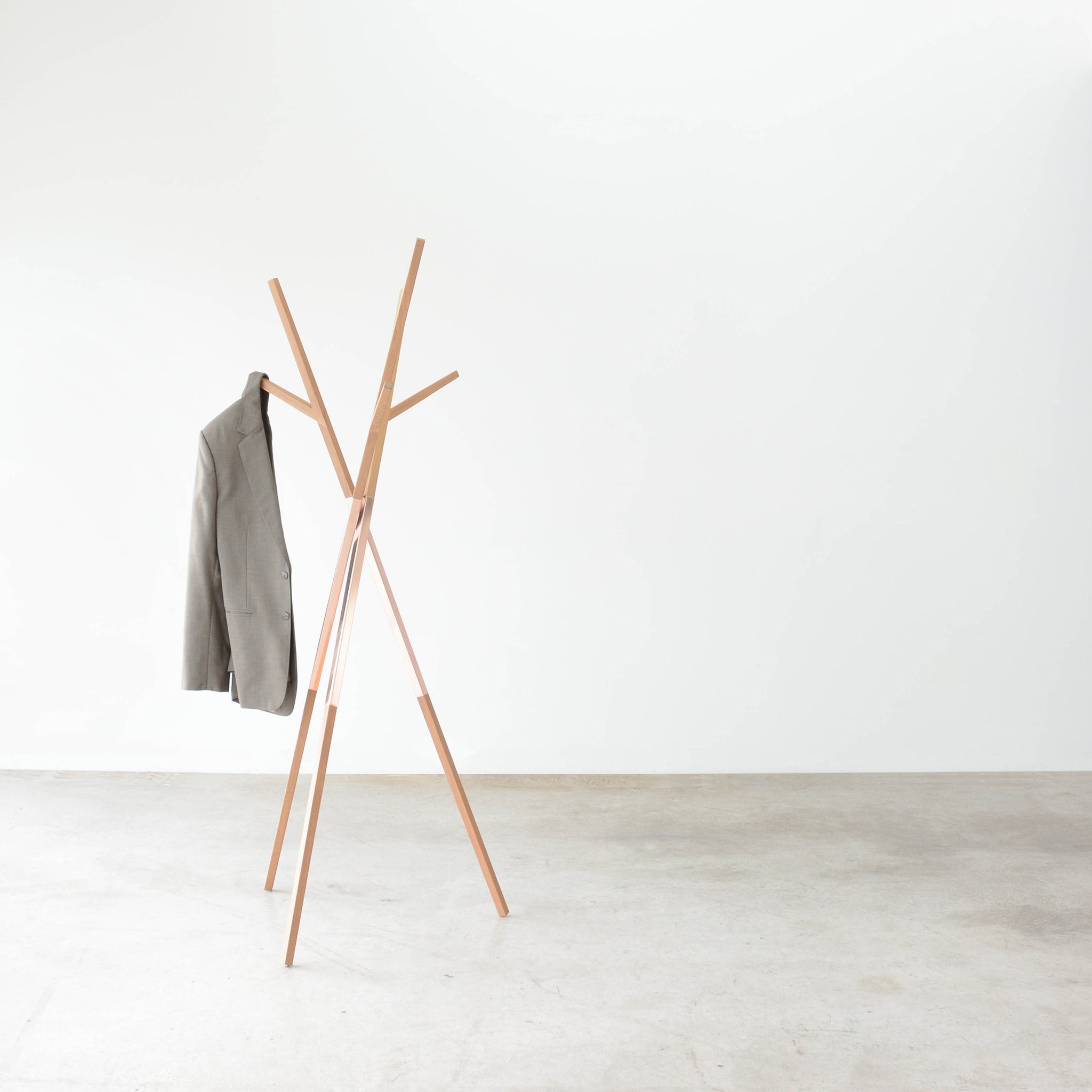 Bellwoods Clothes Stand